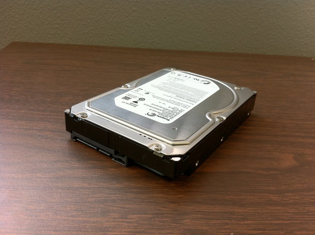 The Growth of Data Storage Technology: From Magnetic Drums to Modern ...
