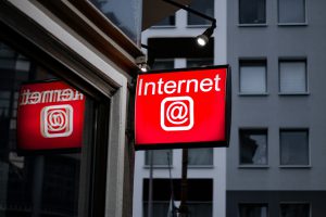 The Amazing Evolution of Internet Connectivity: From Dial-Up to Fibre ...
